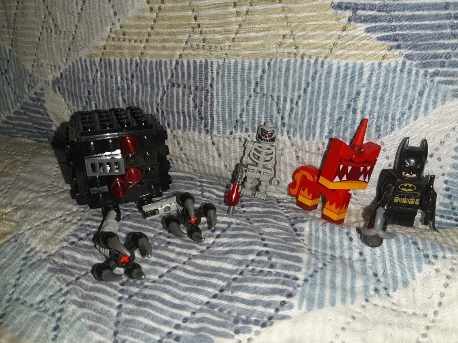 Prodam LEGO MOVIE 70817 Batman and Super Angry Kitty Attack set