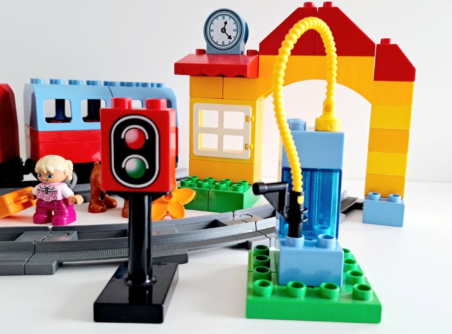 Prvi vlak, Lego Duplo kocke 10507