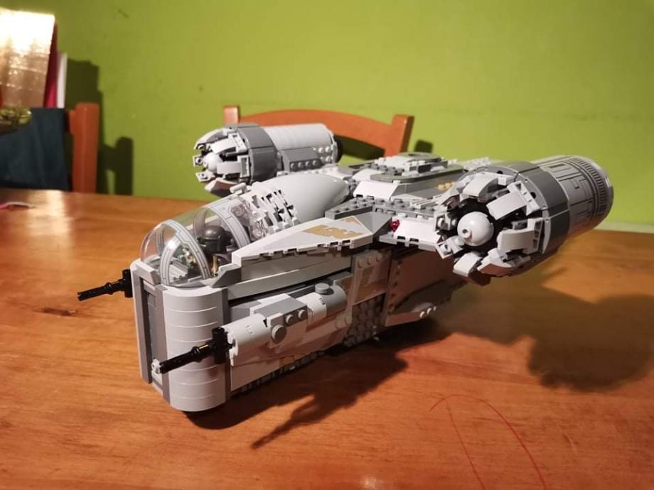 The Razor Crest 75292