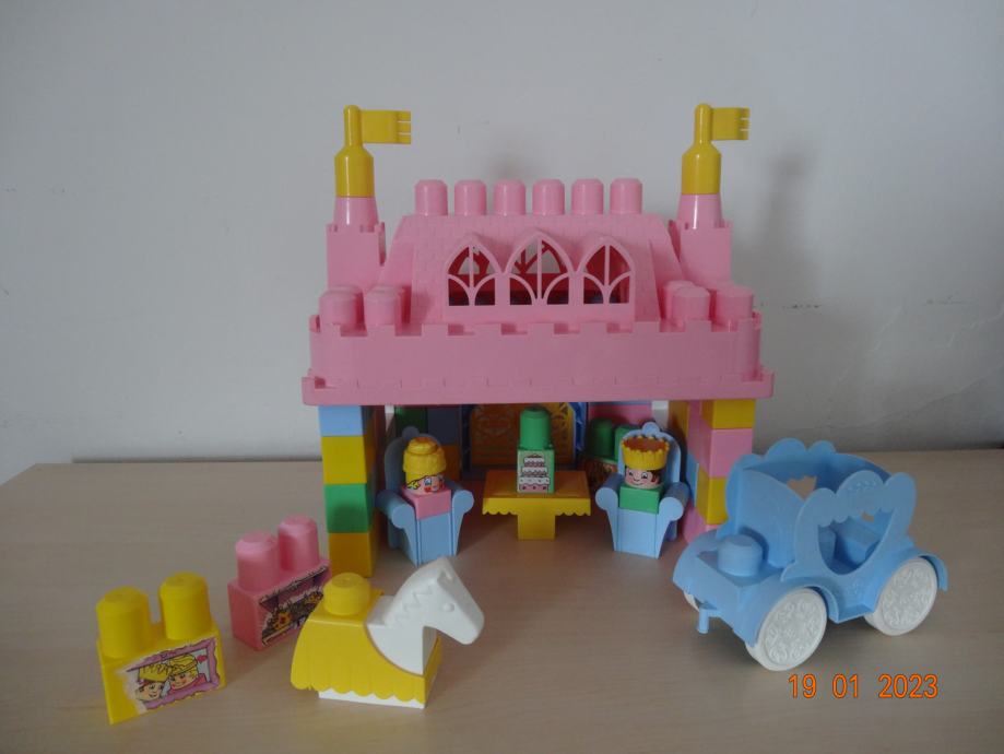Vintage 1995 MEGA BLOKS Fairytale PALACE Castle #607