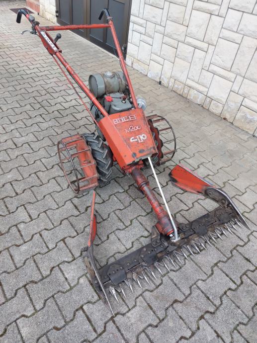 Bucher M200 (plus 2x železni kolesi) - dobro ohranjena kosilnica