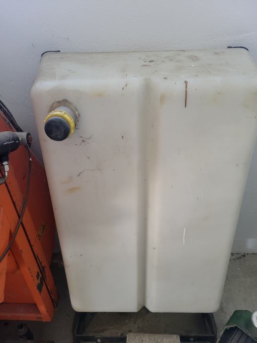 Jurovska c. 23 Lenart