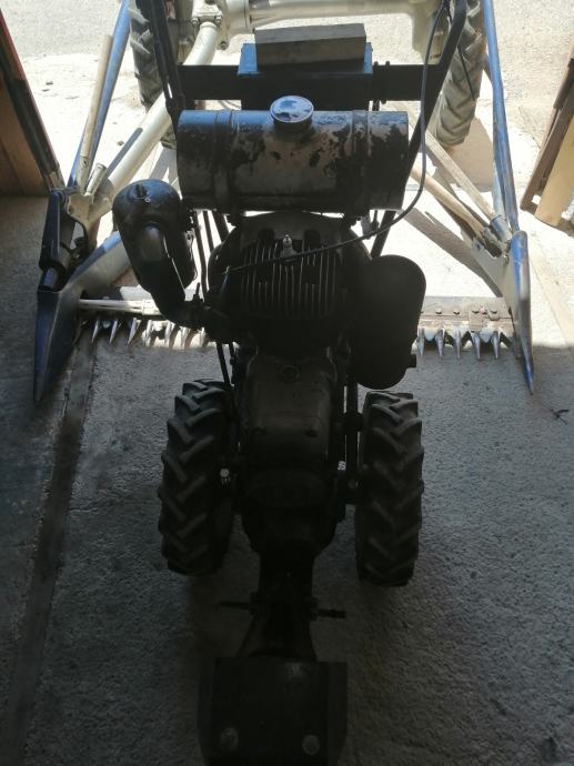 Kosilnica rotax