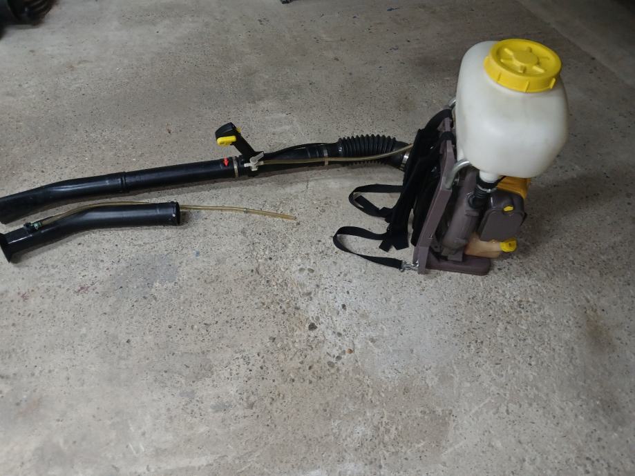 motorna škropilnica