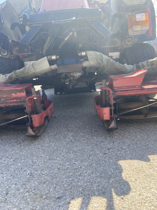 Traktorska kosilnica Toro Reelmaster 335D