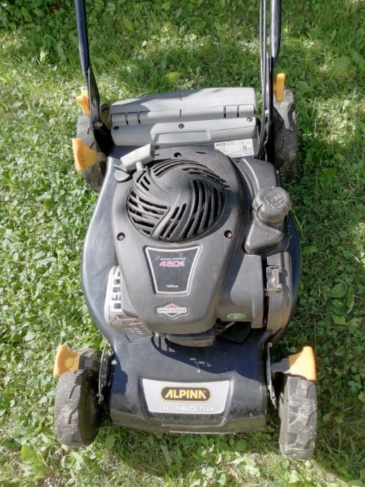 Vrtna kosilnica z brigs motorjem