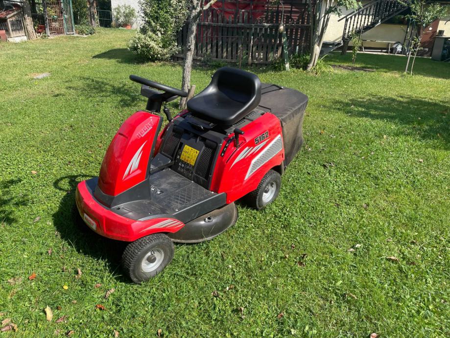 Vrtni traktor HECHT 5162 (motor briggs&stratton 6,5KM)