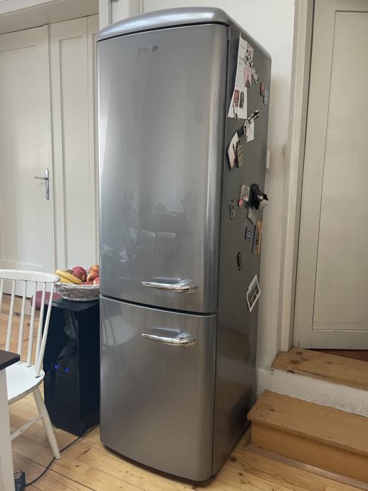 Gorenje Retro Kombinirani hladilnik/zamrzovalnik (ORK192X-L )