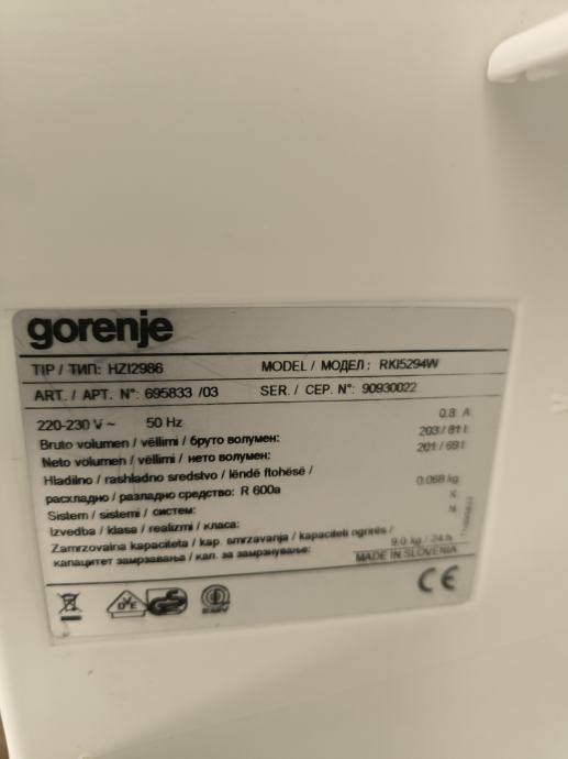 Gorenje vgradni kombinirani hladilnik z zamrzovalnikom TIP: HZI 2986
