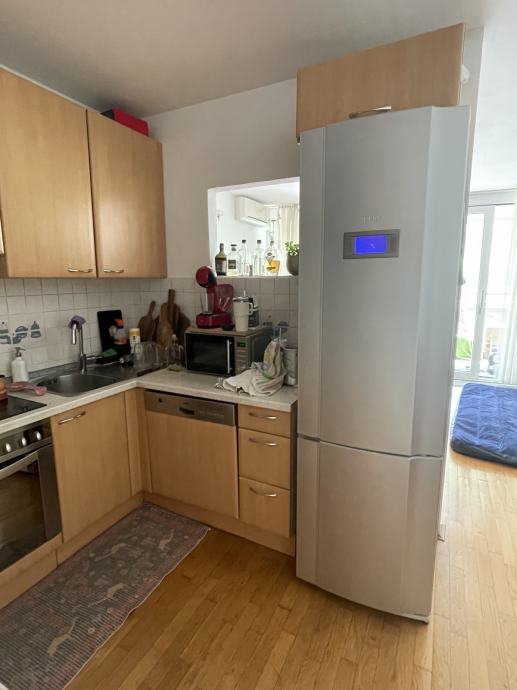 Kombinirani hladilnik gorenje 2000 x 600 x 600 mm