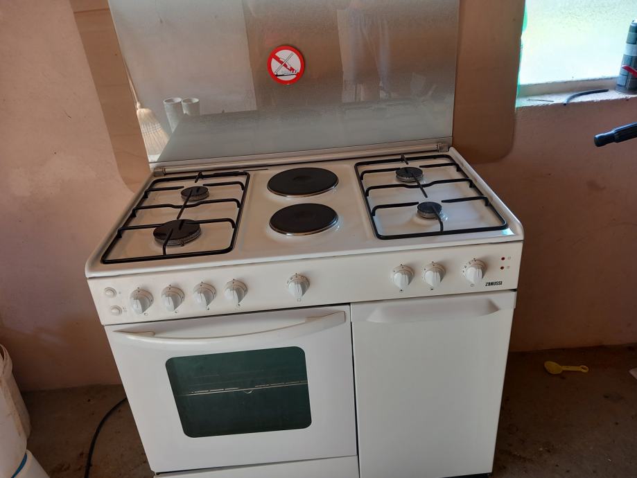 KOMBINIRANI ELEKTRIČNI ŠTEDILNIK ZANUSSI- 90 cm