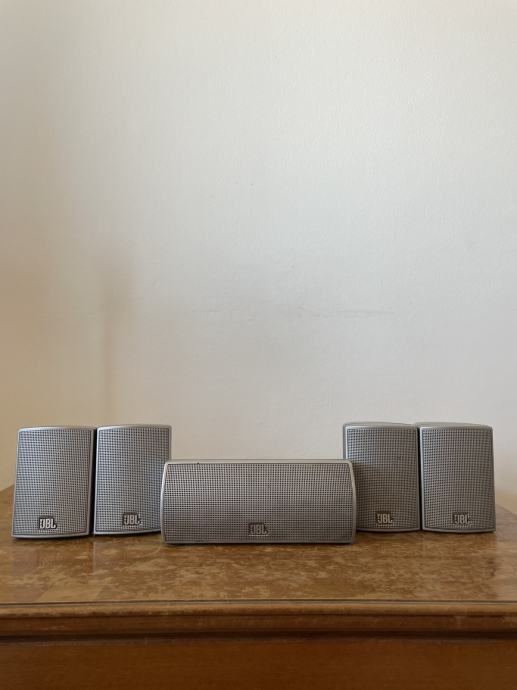JBL SCS 140 sistem za domači kino