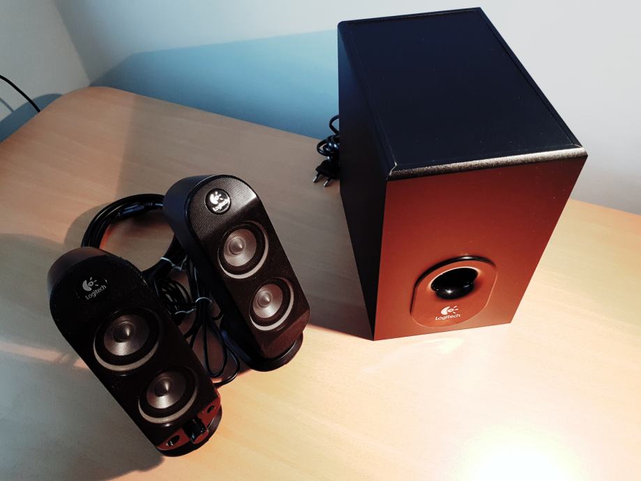LOGITECH zvočniki X230