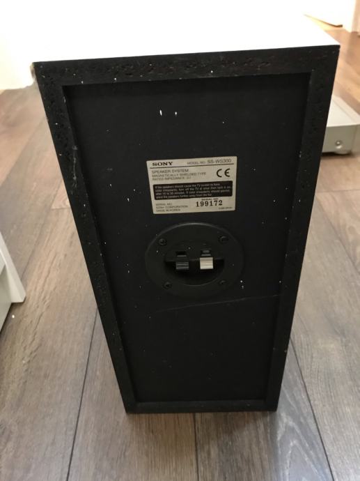 Zvočniki Sony, Bass Reflex Sub Woofer SS-WS300 + 5 x satelit TS300