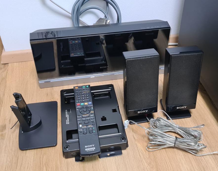SONY DAV-F200 2.1 domači kno