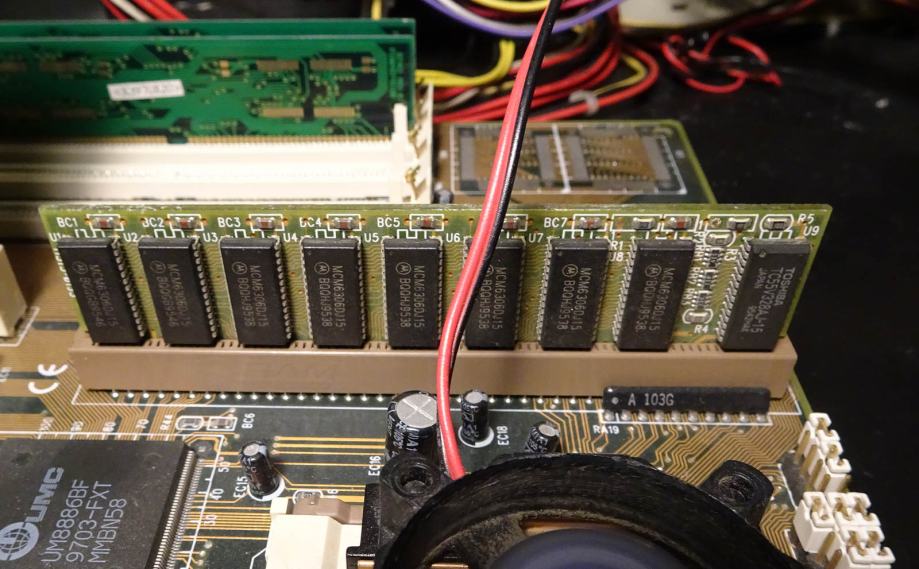 256KB cache modul za 486 Elpina PcChips M919 VIP matično ploščo