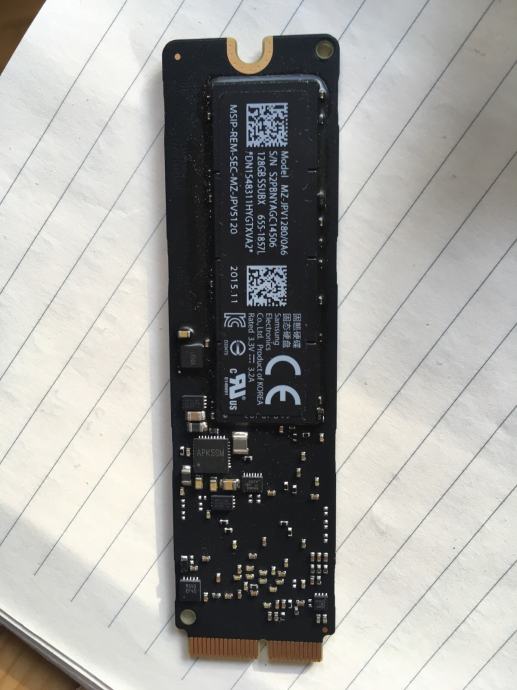 Apple SSD disk 128gb