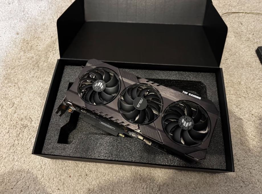 ASUS TUF RTX 3080 Ti 12GB — zmogljiva in zanesljiva grafična kartica