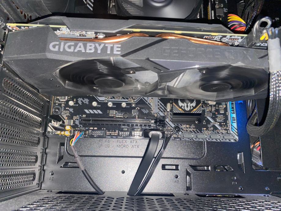 Gigabyte grafična kartica RTX 2060 windforce OC 6Gb (GDDR6)