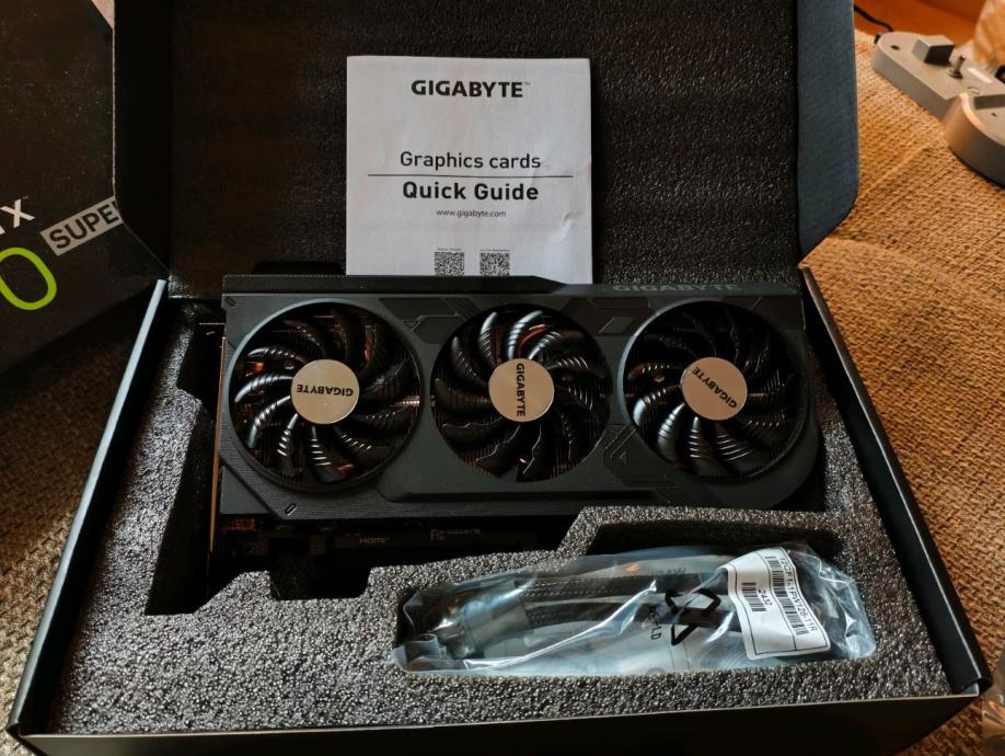 Gigabyte RTX 4070 Super Windforce OC 12 GB