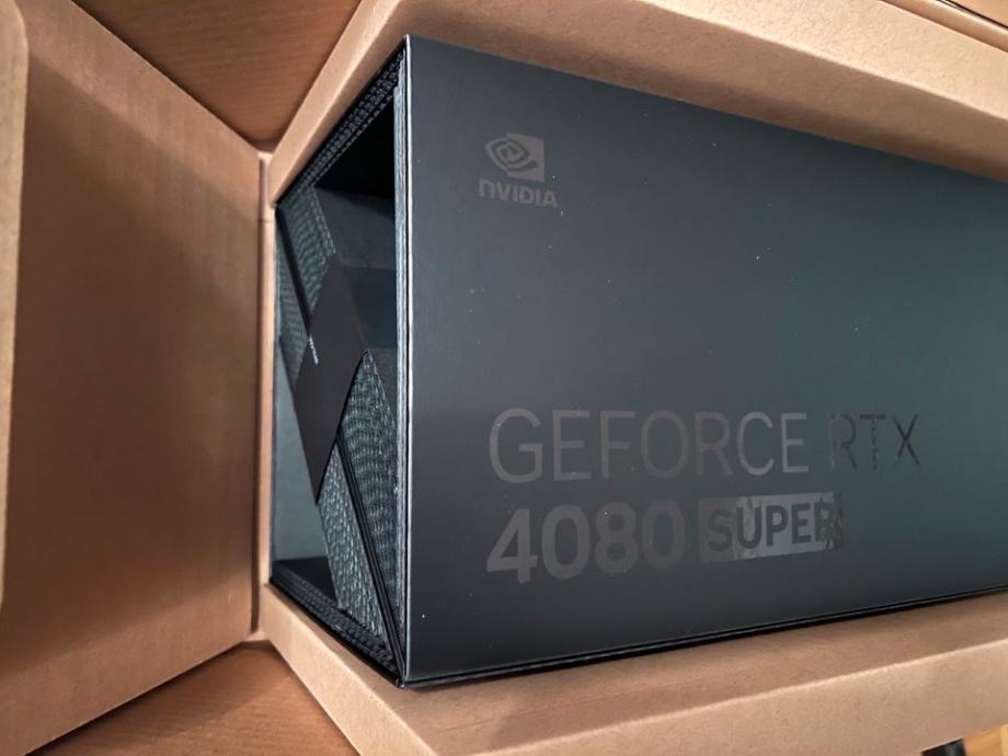 NVIDIA GeForce RTX 4080 Super FE