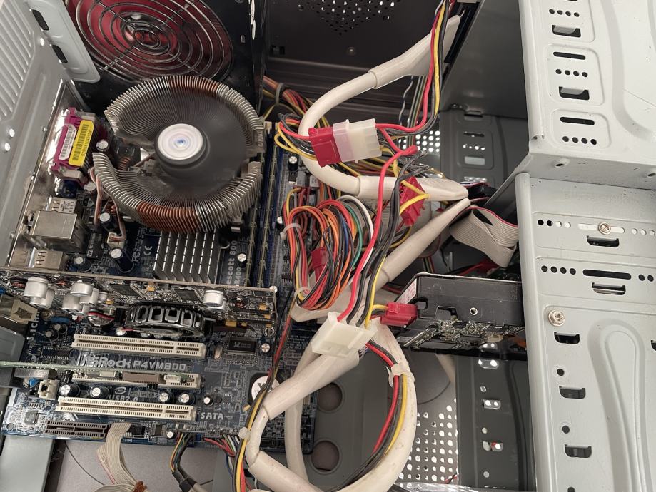 PC - Tower, 480W, 1GB RAM, 240Gb HDD, GPU Sapphire, DVD-RW