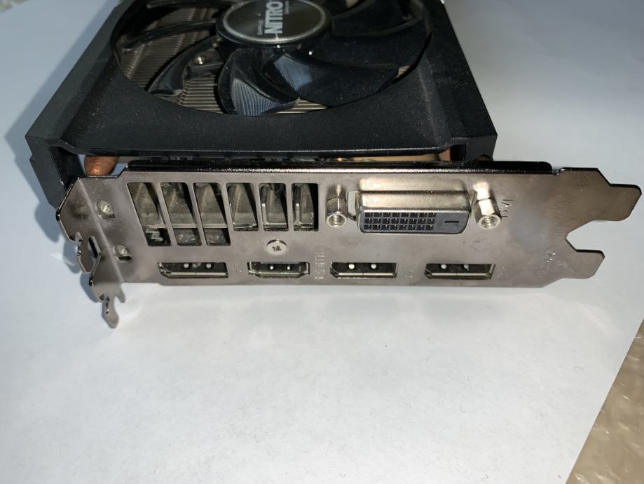 Sapphire Nitro R9 390 8gb v okvari