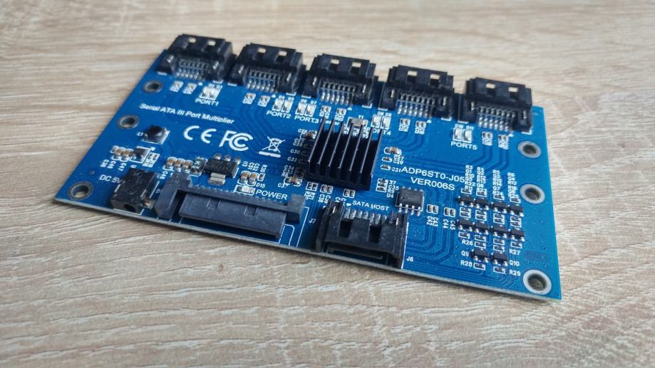 SATA Multiplier iz SATA na 5x SATA - množilec portov SATA