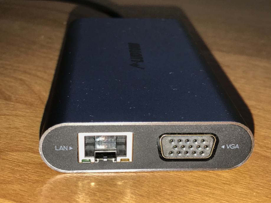 USB-C 12 portni hub za Macbook - Ludtom - dual HDMI, čitalec kartic