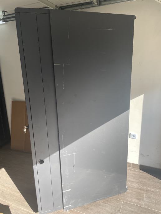 Omara za strežnik, server rack Compaq 42u 84-H9A15-MF, EA2005