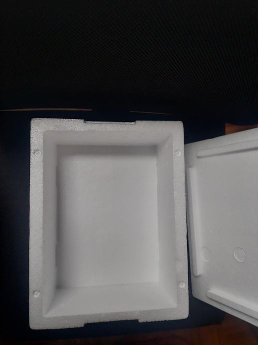 TERMO BOX z vrečkami za led