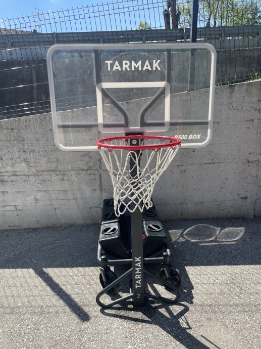 Kosarkaski kos Tarmac