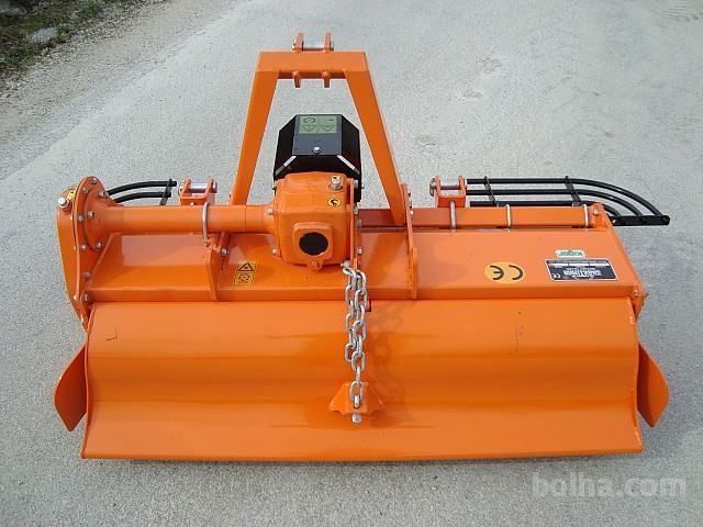 Freza traktorska UM 120