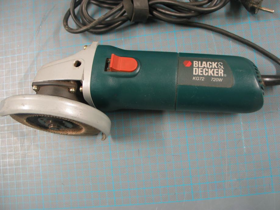 Kotni brusilnik Black & Decker KG72, samo 3x rabljen, kot nov, prodam