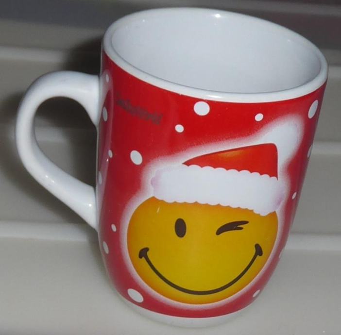 Smiley keramična skodelica - 2 različni strani