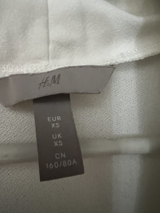 elegantna bluza s kratkimi rokavi