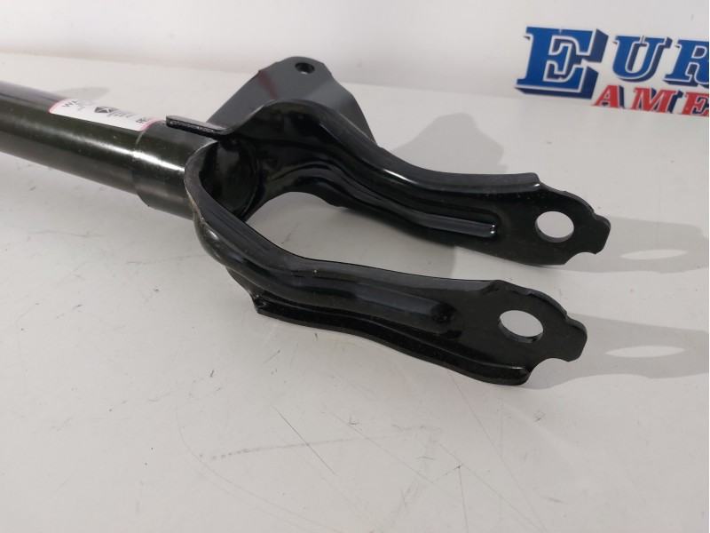 2019-2022 Jeep Grand Cherokee Front Shock Absorber RH (68299142AE)