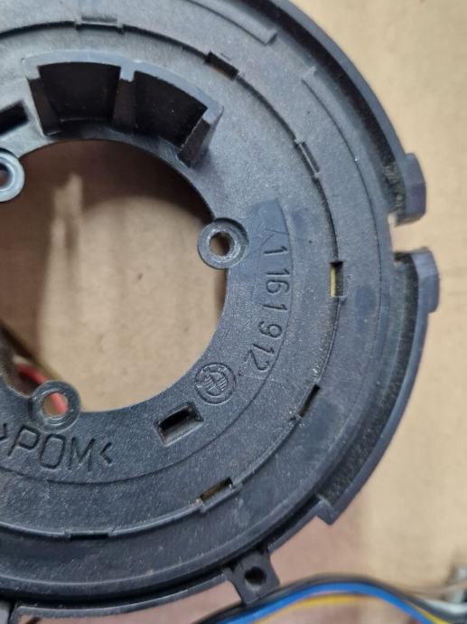BMW airbag obroč kontaktni trak volan 601093705 E36 E38 E39 E34 E31 Z3