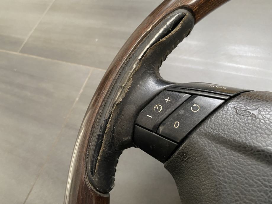 Volvo volan les za s60, xc90, v70