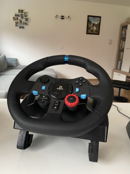 Logitech G29 Driving Force volan s pedali za PS3, PS4