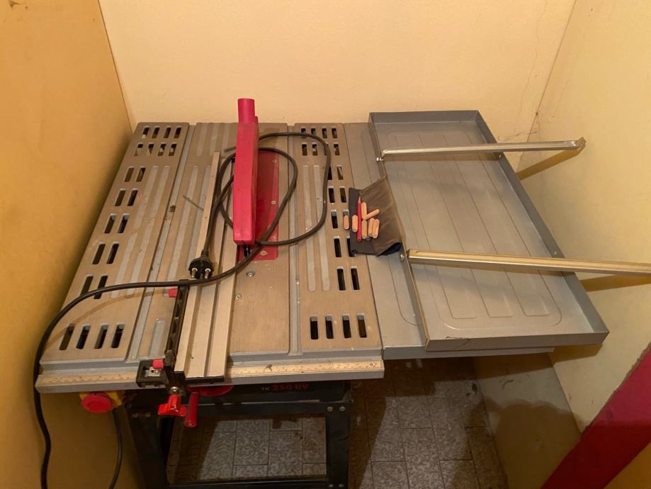 Cirkular-krožna žaga za razrez lesa Herkules tK 250 UV
