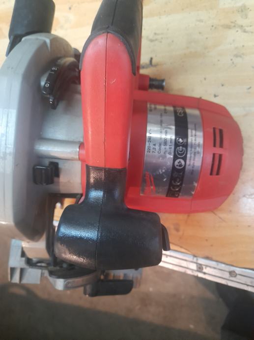 Krožna žaga MALWAUKEE 1400W
