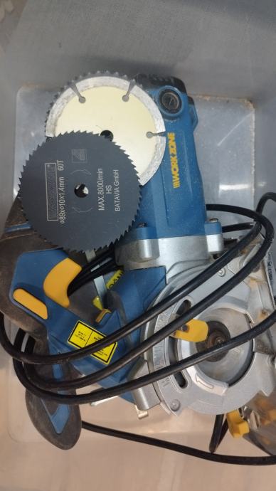 Ročna krožna žaga Workzone 710W