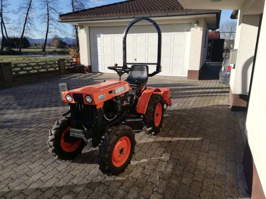 Prodam mini traktor KUBOTA B6000