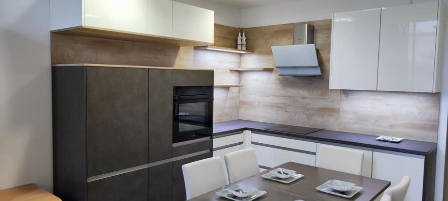 Trenutni DOBAVNI ROK - 4 TEDNE na KUHINJE po meri, DOMLES, BTC Lj.