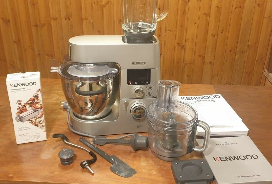 Kuhinjski robot Kenwood Cooking Chef KM080 z dodatki