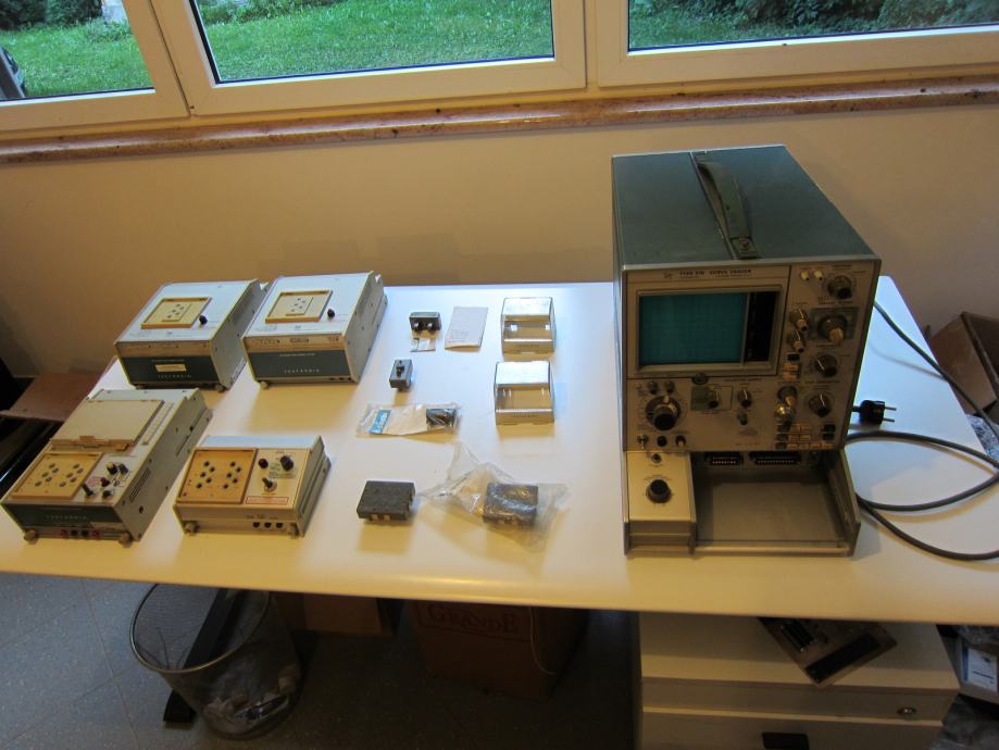 CURVE TRACER KARAKTEROGRAF TEKTRONIX 576