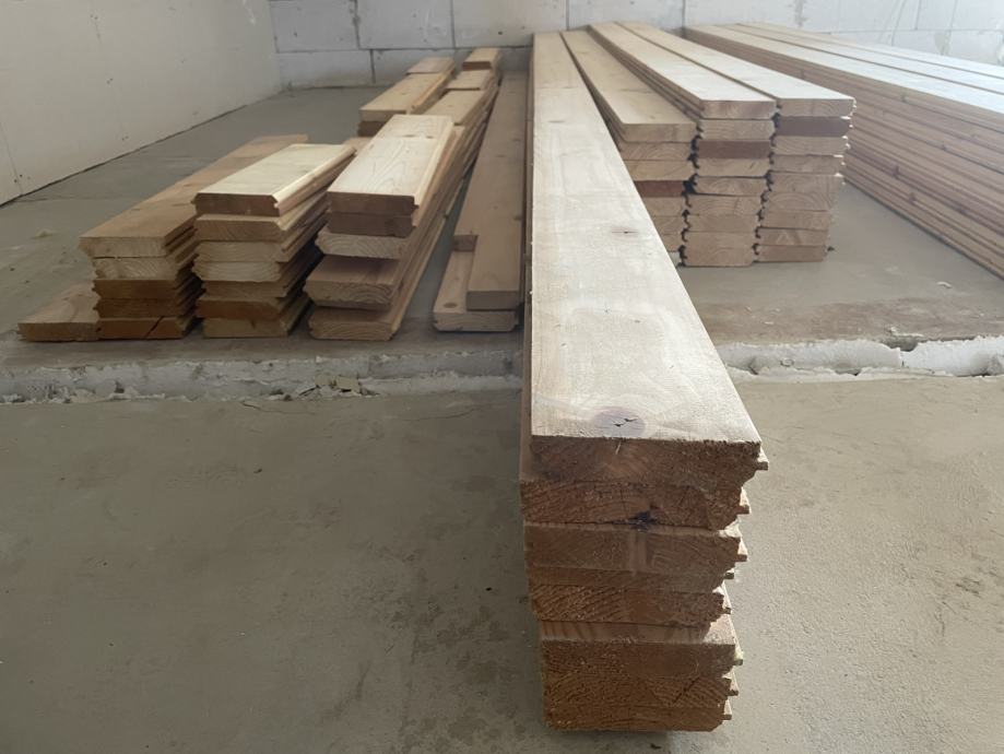 20m2 ladijski pod 12,5cm x 3cm različne dolžine 407cm 335cm 304cm