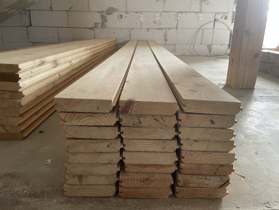 20m2 ladijski pod 12,5cm x 3cm različne dolžine 407cm 335cm 304cm