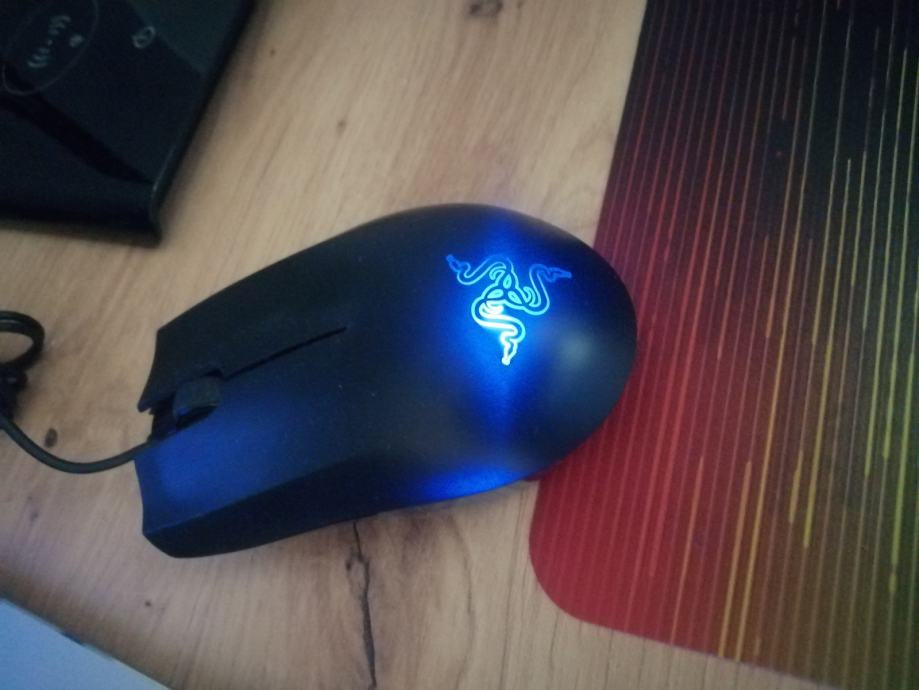 Razer Abyssus